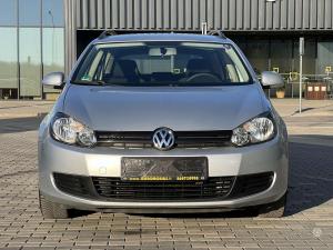 Grey Volkswagen Golf 2010 in Siauliai, with an engine capacity of 1.60 L and mileage of 263 thousand km for 3500 €, photo 4 on AUTOMOTO.COM.LV