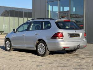Grey Volkswagen Golf 2010 in Siauliai, with an engine capacity of 1.60 L and mileage of 263 thousand km for 3500 €, photo 6 on AUTOMOTO.COM.LV