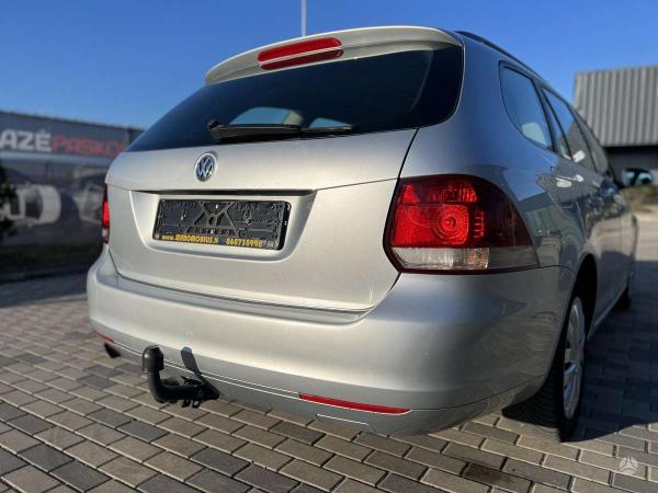 Pelēks Volkswagen Golf 2010 Šauļi, ar dzinēja tilpumu 1.60 L un nobraukumu 263 tūkst. km par 3500 €, foto 8 vietnē AUTOMOTO.COM.LV