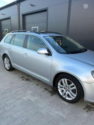 Grey Volkswagen Golf 2010 in Vilnius, with an engine capacity of 1.97 L and mileage of 214 thousand km for 2700 €, photo 4 on AUTOMOTO.COM.LV