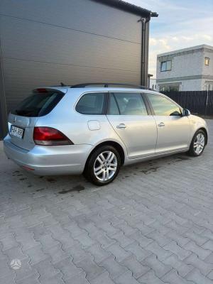Grey Volkswagen Golf 2010 in Vilnius, with an engine capacity of 1.97 L and mileage of 214 thousand km for 2700 €, photo 6 on AUTOMOTO.COM.LV
