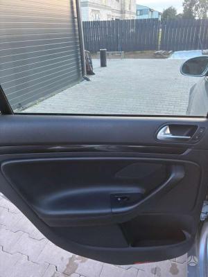 Grey Volkswagen Golf 2010 in Vilnius, with an engine capacity of 1.97 L and mileage of 214 thousand km for 2700 €, photo 22 on AUTOMOTO.COM.LV