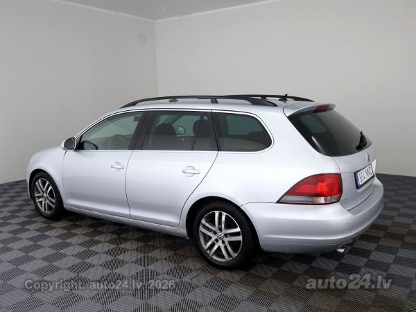 Grey Volkswagen Golf 2010 in Tallinn, with an engine capacity of 1.40 L and mileage of 277 thousand km for 999 €, photo 5 on AUTOMOTO.COM.LV