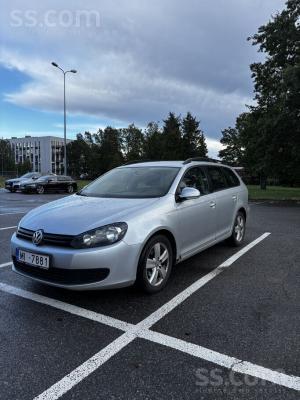 Pelēks Volkswagen Golf 2010 Rīga, ar dzinēja tilpumu 1.60 L un nobraukumu 373 tūkst. km par 2000 €, foto  vietnē AUTOMOTO.COM.LV