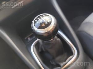 Pelēks Volkswagen Golf 2010 Rīga, ar dzinēja tilpumu 1.60 L un nobraukumu 393 tūkst. km par 3700 €, foto 14 vietnē AUTOMOTO.COM.LV