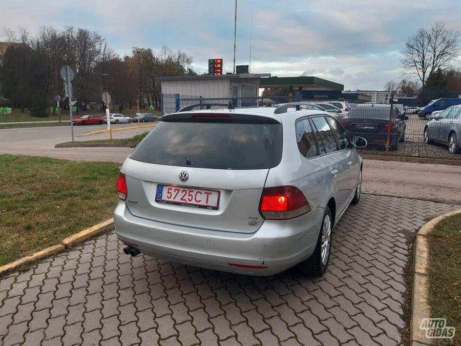 Grey Volkswagen Golf 2011 in Kaunas, with an engine capacity of 2.00 L and mileage of 200 thousand km for 1500 €, photo 12 on AUTOMOTO.COM.LV