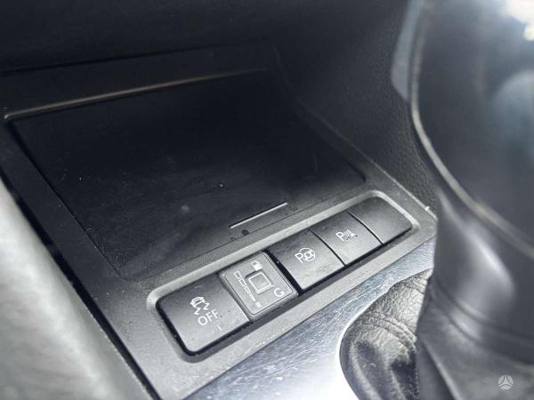 Pelēks Volkswagen Golf 2011 Viļņa, ar dzinēja tilpumu 1.39 L un nobraukumu 270 tūkst. km par 3900 €, foto 11 vietnē AUTOMOTO.COM.LV