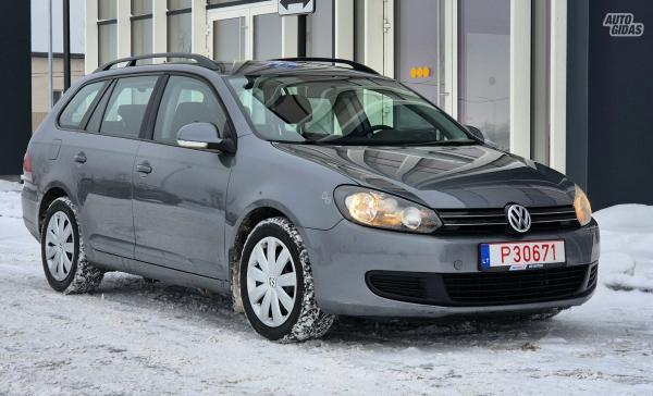Grey Volkswagen Golf 2011 in Vilnius, with an engine capacity of 1.60 L and mileage of 268 thousand km for 3350 €, photo 4 on AUTOMOTO.COM.LV