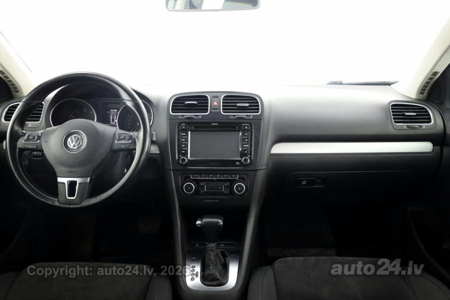 Pelēks Volkswagen Golf 2011 Tallina, ar dzinēja tilpumu 1.40 L un nobraukumu 288 tūkst. km par 2299 €, foto 6 vietnē AUTOMOTO.COM.LV