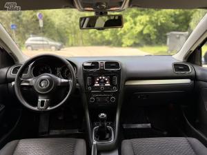 Grey Volkswagen Golf 2011 in Vilnius, with an engine capacity of 1.60 L and mileage of 329 thousand km for 2200 €, photo 8 on AUTOMOTO.COM.LV