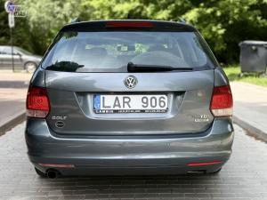 Grey Volkswagen Golf 2011 in Vilnius, with an engine capacity of 1.60 L and mileage of 329 thousand km for 2200 €, photo 4 on AUTOMOTO.COM.LV