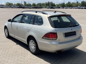 Grey Volkswagen Golf 2011 in Marijampole, with an engine capacity of 1.40 L and mileage of 225 thousand km for 2950 €, photo 6 on AUTOMOTO.COM.LV