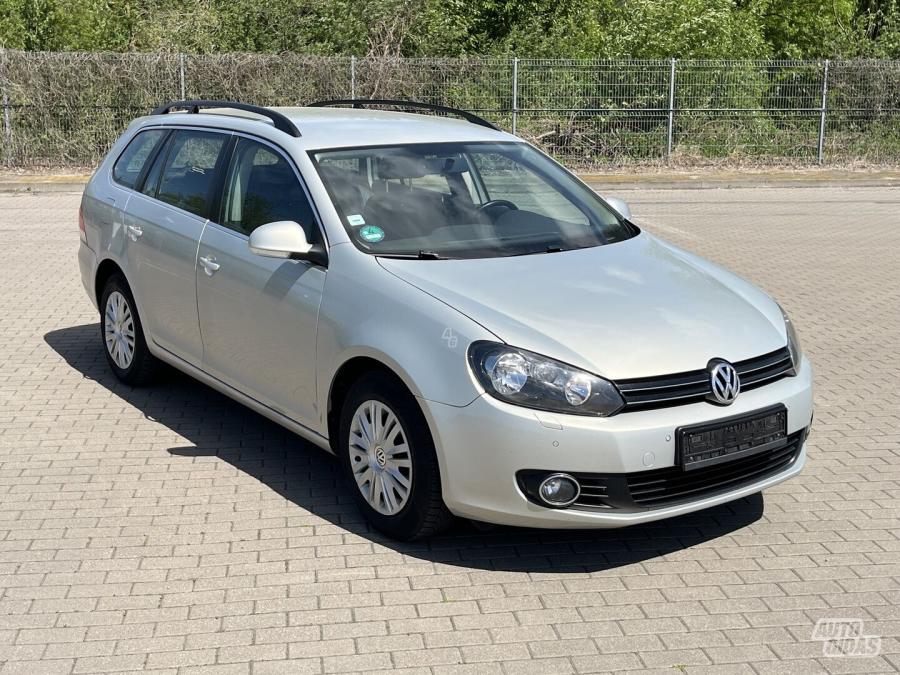 Grey Volkswagen Golf 2011 in Marijampole, with an engine capacity of 1.40 L and mileage of 225 thousand km for 2950 €, photo 10 on AUTOMOTO.COM.LV