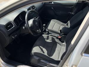 Grey Volkswagen Golf 2011 in Marijampole, with an engine capacity of 1.40 L and mileage of 225 thousand km for 2950 €, photo 11 on AUTOMOTO.COM.LV