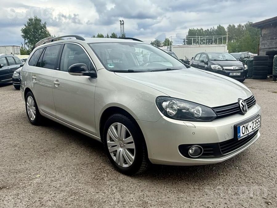 Grey Volkswagen Golf 2011 in Riga, with an engine capacity of 1.60 L and mileage of 0 thousand km for 4550 €, photo 8 on AUTOMOTO.COM.LV