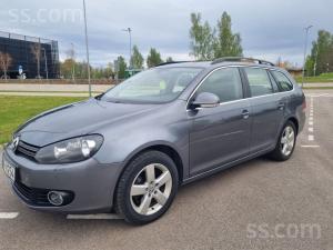 Pelēks Volkswagen Golf 2011 Cēsis, ar dzinēja tilpumu 1.60 L un nobraukumu 320 tūkst. km par 3100 €, foto  vietnē AUTOMOTO.COM.LV