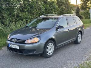 Grey Volkswagen Golf 2011 in Riga, with an engine capacity of 1.60 L and mileage of 364 thousand km for 3200 €, photo 4 on AUTOMOTO.COM.LV