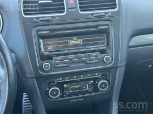 Grey Volkswagen Golf 2011 in Riga, with an engine capacity of 1.60 L and mileage of 364 thousand km for 3200 €, photo 19 on AUTOMOTO.COM.LV