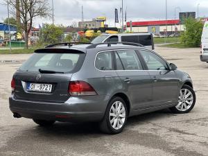 Pelēks Volkswagen Golf 2011 Jēkabpils, ar dzinēja tilpumu 2.00 L un nobraukumu 351 tūkst. km par 4500 €, foto 3 vietnē AUTOMOTO.COM.LV