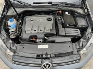 Pelēks Volkswagen Golf 2011 Jēkabpils, ar dzinēja tilpumu 2.00 L un nobraukumu 351 tūkst. km par 4500 €, foto 15 vietnē AUTOMOTO.COM.LV
