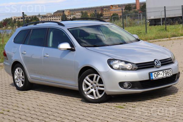 Pelēks Volkswagen Golf 2011 Rīga, ar dzinēja tilpumu 1.60 L un nobraukumu 221 tūkst. km par 3950 €, foto 2 vietnē AUTOMOTO.COM.LV
