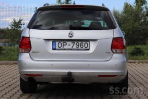 Pelēks Volkswagen Golf 2011 Rīga, ar dzinēja tilpumu 1.60 L un nobraukumu 221 tūkst. km par 3950 €, foto 10 vietnē AUTOMOTO.COM.LV