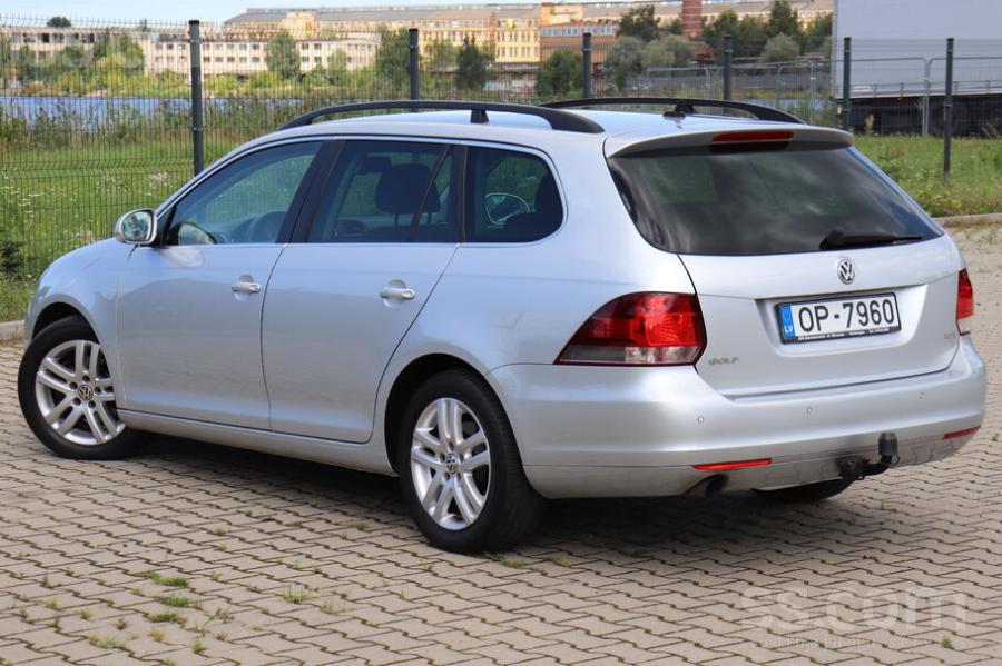 Pelēks Volkswagen Golf 2011 Rīga, ar dzinēja tilpumu 1.60 L un nobraukumu 221 tūkst. km par 3950 €, foto 11 vietnē AUTOMOTO.COM.LV