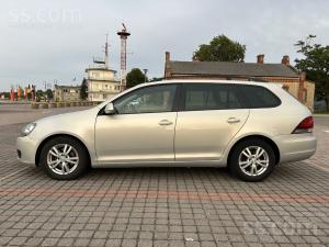 Grey Volkswagen Golf 2011 in Ventspils, with an engine capacity of 1.60 L and mileage of 274 thousand km for 2600 €, photo 3 on AUTOMOTO.COM.LV