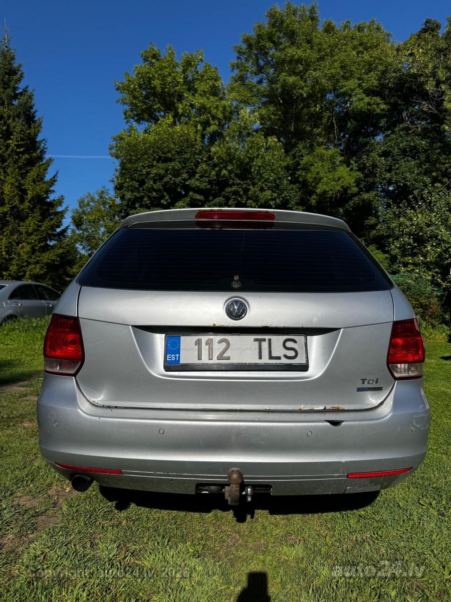 Pelēks Volkswagen Golf 2011 Jehvi, ar dzinēja tilpumu 1.60 L un nobraukumu 0 tūkst. km par 2699 €, foto 5 vietnē AUTOMOTO.COM.LV