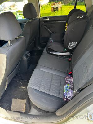 Pelēks Volkswagen Golf 2011 Jehvi, ar dzinēja tilpumu 1.60 L un nobraukumu 0 tūkst. km par 2699 €, foto 12 vietnē AUTOMOTO.COM.LV