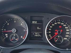 Pelēks Volkswagen Golf 2011 Jonava, ar dzinēja tilpumu 1.60 L un nobraukumu 298 tūkst. km par 3850 €, foto 20 vietnē AUTOMOTO.COM.LV