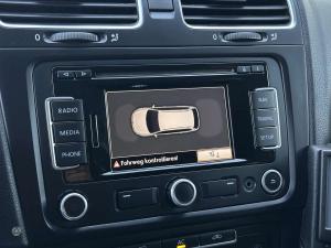 Pelēks Volkswagen Golf 2011 Jonava, ar dzinēja tilpumu 1.60 L un nobraukumu 298 tūkst. km par 3850 €, foto 24 vietnē AUTOMOTO.COM.LV