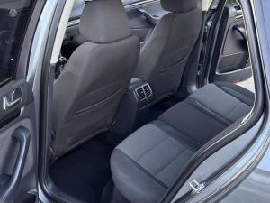 Pelēks Volkswagen Golf 2011 Jonava, ar dzinēja tilpumu 1.60 L un nobraukumu 298 tūkst. km par 3850 €, foto 26 vietnē AUTOMOTO.COM.LV