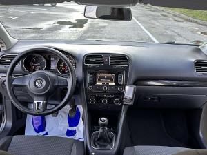 Pelēks Volkswagen Golf 2011 Jonava, ar dzinēja tilpumu 1.60 L un nobraukumu 298 tūkst. km par 3850 €, foto 30 vietnē AUTOMOTO.COM.LV