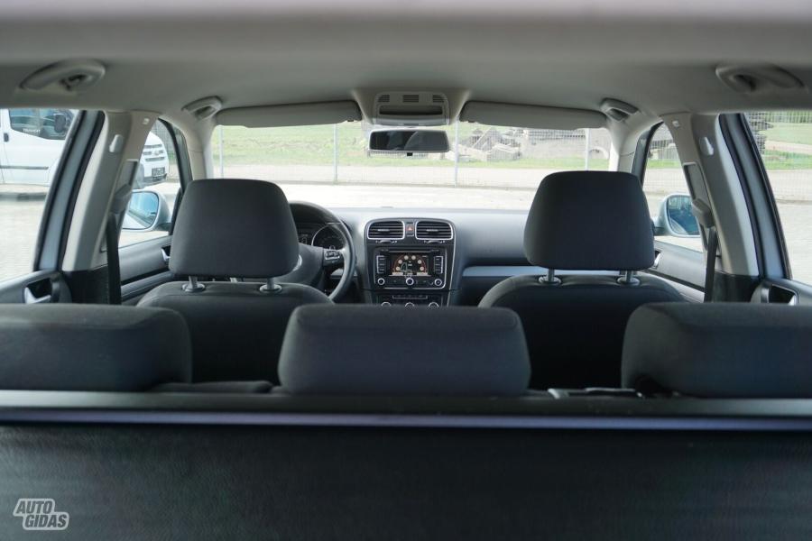 Pelēks Volkswagen Golf 2011 Kvietiniai, ar dzinēja tilpumu 1.60 L un nobraukumu 393 tūkst. km par 2200 €, foto 17 vietnē AUTOMOTO.COM.LV