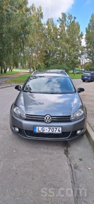 Pelēks Volkswagen Golf 2011 Rīga, ar dzinēja tilpumu 1.60 L un nobraukumu 156 tūkst. km par 3000 €, foto  vietnē AUTOMOTO.COM.LV