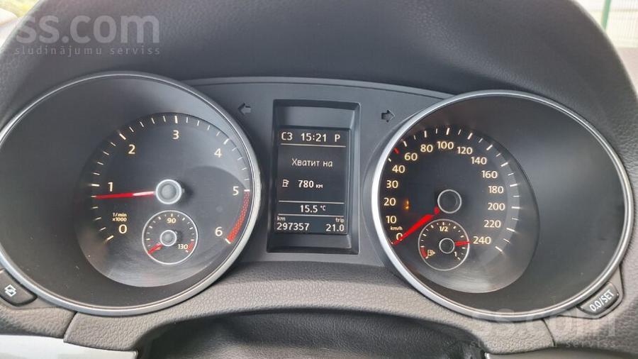 Pelēks Volkswagen Golf 2011 Rīga, ar dzinēja tilpumu 1.60 L un nobraukumu 289 tūkst. km par 2500 €, foto 18 vietnē AUTOMOTO.COM.LV