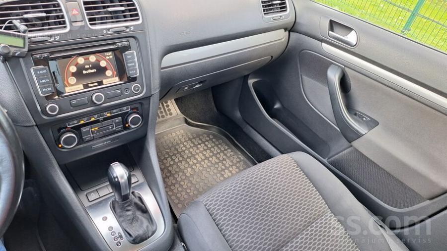 Pelēks Volkswagen Golf 2011 Rīga, ar dzinēja tilpumu 1.60 L un nobraukumu 289 tūkst. km par 2500 €, foto 19 vietnē AUTOMOTO.COM.LV
