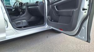 Pelēks Volkswagen Golf 2011 Rīga, ar dzinēja tilpumu 1.60 L un nobraukumu 289 tūkst. km par 2500 €, foto 22 vietnē AUTOMOTO.COM.LV