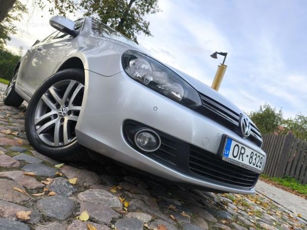Volkswagen Golf 2011 Jelgava vietnē Pelēks Volkswagen Golf 2011 Jelgava, ar dzinēja tilpumu 1.60 L un nobraukumu 240 tūkst. km par 4650 €, foto 1 vietnē AUTOMOTO.COM.LV