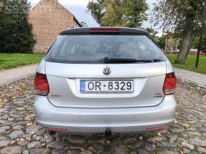 Grey Volkswagen Golf 2011 in Jelgava, with an engine capacity of 1.60 L and mileage of 240 thousand km for 4650 €, photo 9 on AUTOMOTO.COM.LV