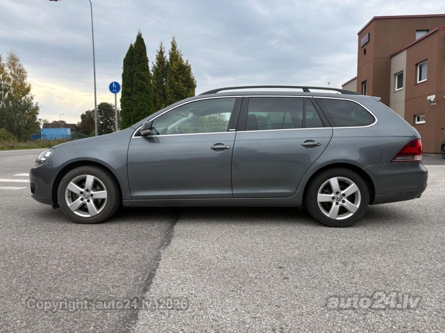 Pelēks Volkswagen Golf 2011 Viljandi, ar dzinēja tilpumu 1.60 L un nobraukumu 229 tūkst. km par 4390 €, foto 4 vietnē AUTOMOTO.COM.LV