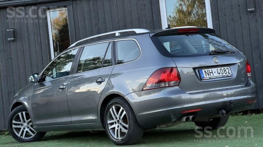 Pelēks Volkswagen Golf 2011 Rīga, ar dzinēja tilpumu 1.40 L un nobraukumu 338 tūkst. km par 3750 €, foto 4 vietnē AUTOMOTO.COM.LV