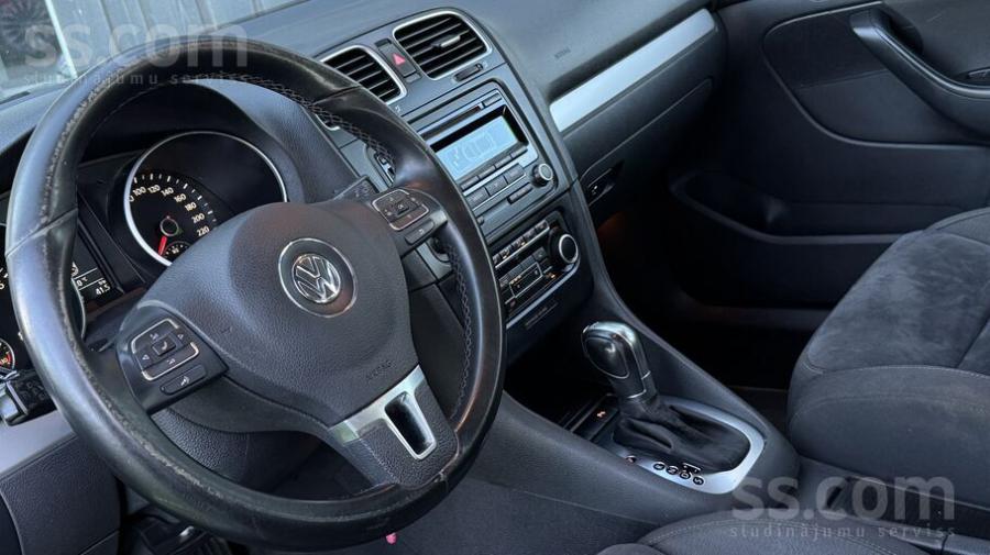 Pelēks Volkswagen Golf 2011 Rīga, ar dzinēja tilpumu 1.40 L un nobraukumu 338 tūkst. km par 3750 €, foto 7 vietnē AUTOMOTO.COM.LV