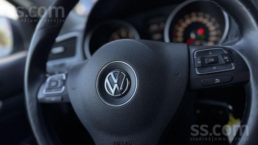 Pelēks Volkswagen Golf 2011 Rīga, ar dzinēja tilpumu 1.40 L un nobraukumu 338 tūkst. km par 3750 €, foto 14 vietnē AUTOMOTO.COM.LV