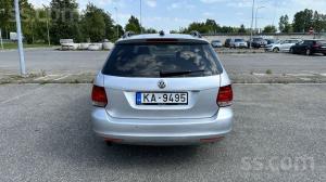 Grey Volkswagen Golf 2012 in Riga, with an engine capacity of 1.60 L and mileage of 397 thousand km for 2500 €, photo 2 on AUTOMOTO.COM.LV