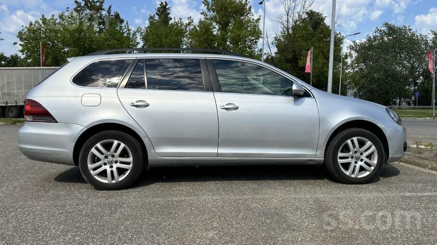 Pelēks Volkswagen Golf 2012 Rīga, ar dzinēja tilpumu 1.60 L un nobraukumu 397 tūkst. km par 2000 €, foto 4 vietnē AUTOMOTO.COM.LV