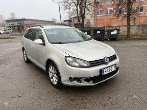 Grey Volkswagen Golf 2012 in Siauliai, with an engine capacity of 1.60 L and mileage of 317 thousand km for 1600 €, photo 5 on AUTOMOTO.COM.LV