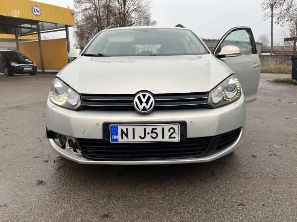 Pelēks Volkswagen Golf 2012 Šauļi, ar dzinēja tilpumu 1.60 L un nobraukumu 317 tūkst. km par 1600 €, foto 8 vietnē AUTOMOTO.COM.LV