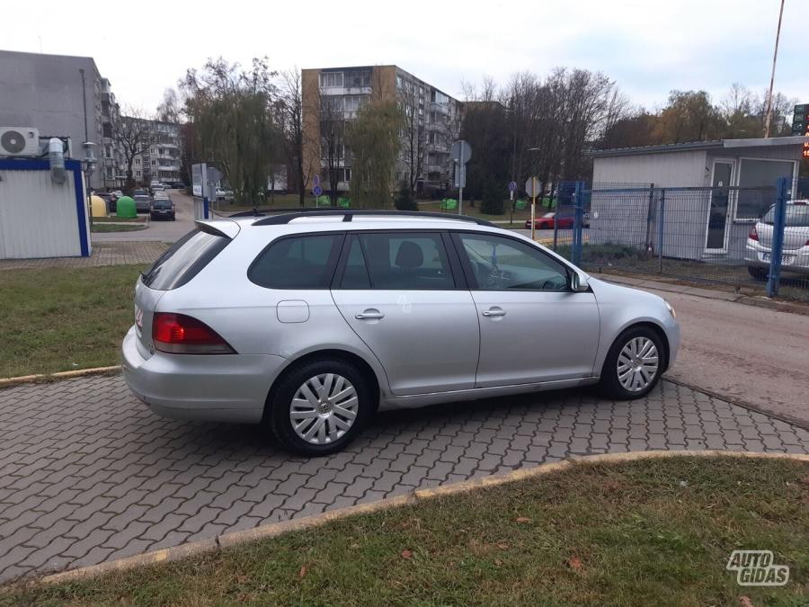 Grey Volkswagen Golf 2012 in Kaunas, with an engine capacity of 1.40 L and mileage of 220 thousand km for 1500 €, photo 10 on AUTOMOTO.COM.LV